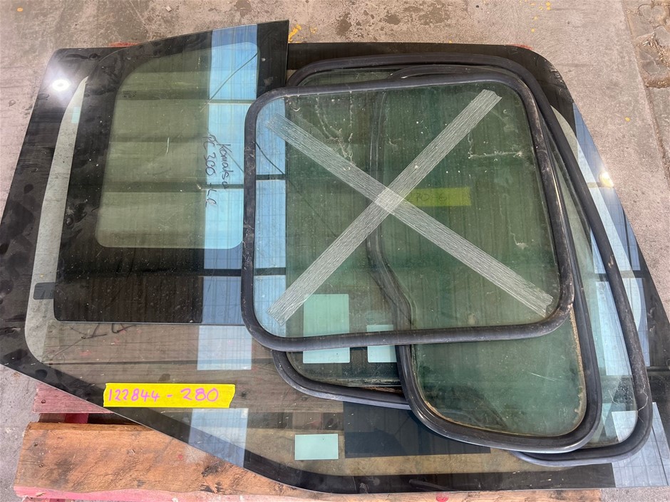 Komatsu excavator window glass - 8 and -6 Auction (0280-3027462 ...