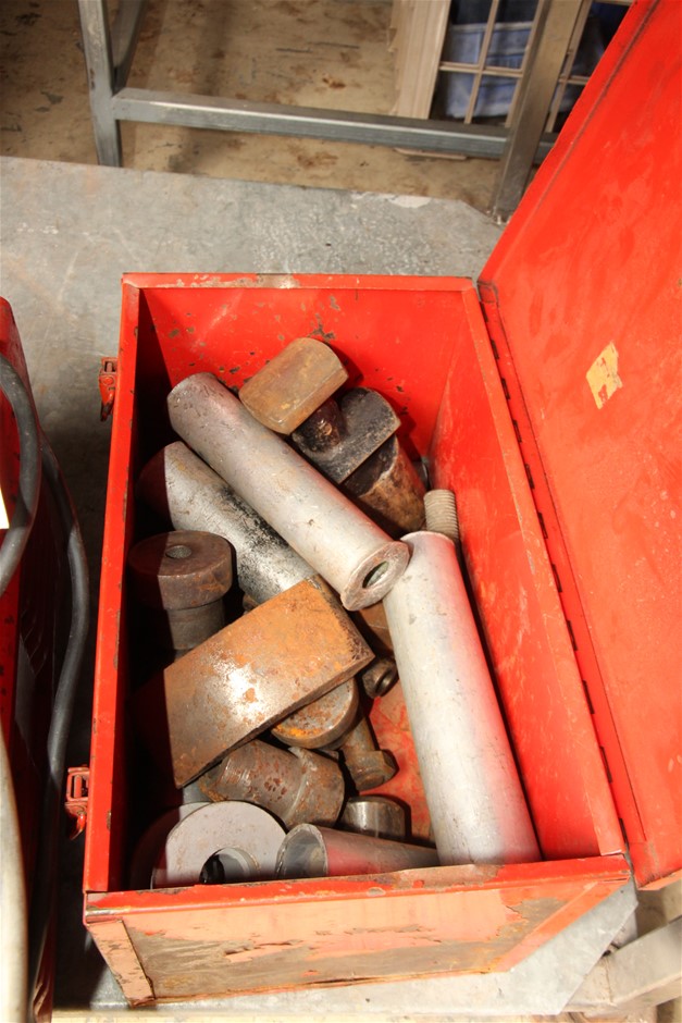 Assorted Panel Beating Hand Tools with Steel Case Auction (0065-5054543 ...