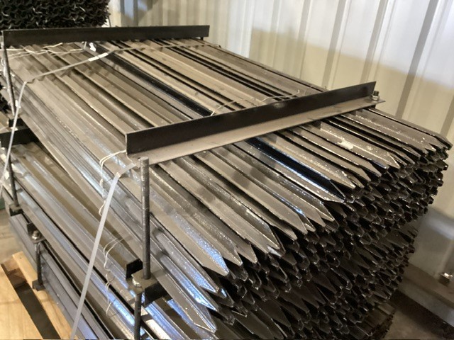 Star Droppers/ Fencing Pickets, 1350mm, Qty x 200 Approx Auction (0027 ...