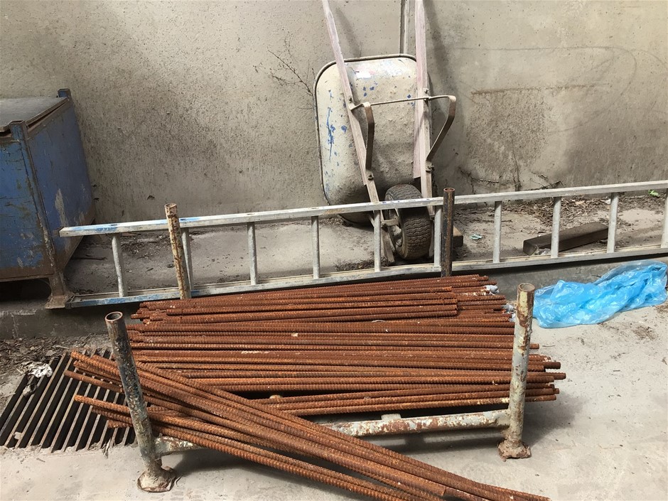 1 x Stillage of Reo Bars with Ladder and Wheelbarrow Auction (0102 ...