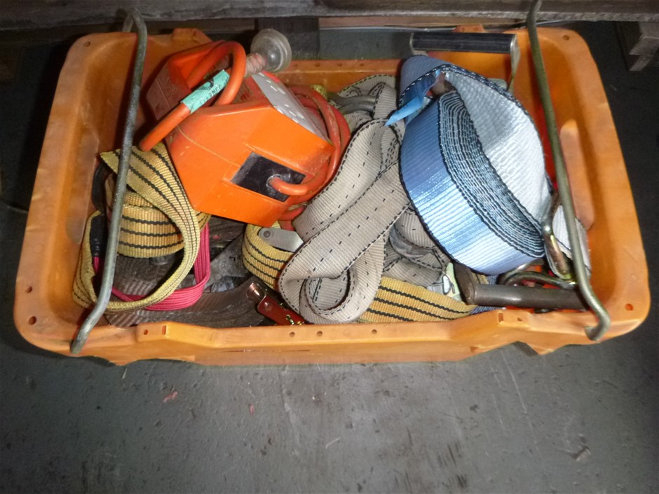 Quantity of straps Auction (0008-8018079) | Grays Australia