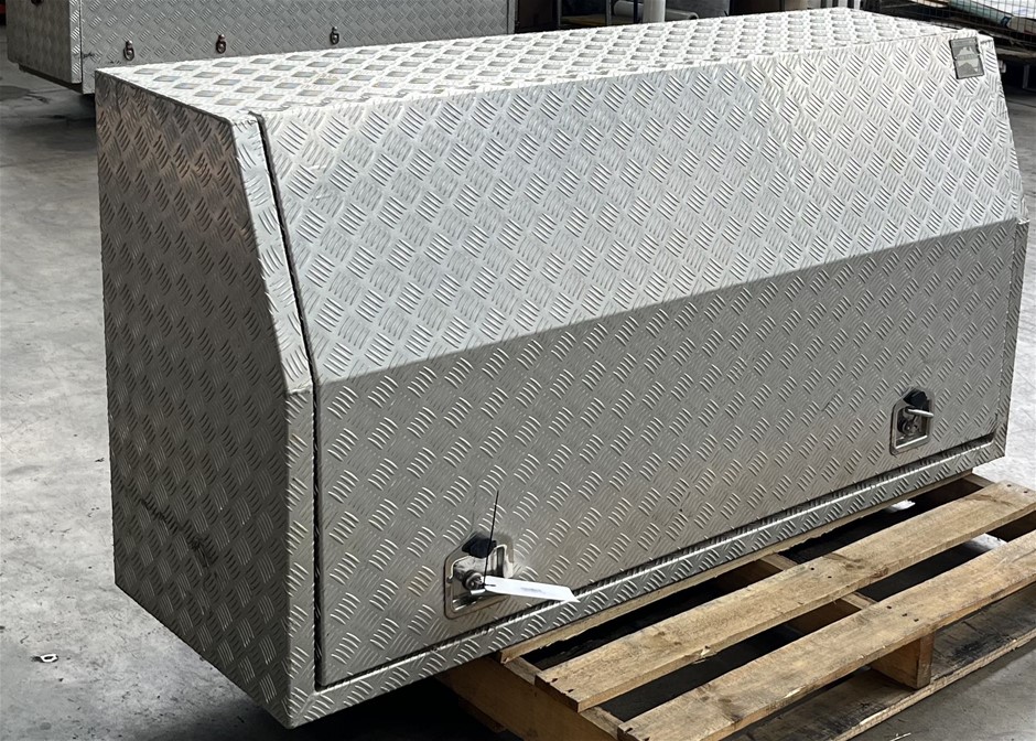 Toolsinabox Aluminium Checker Plate Tool Box Auction (0063-5055157 ...