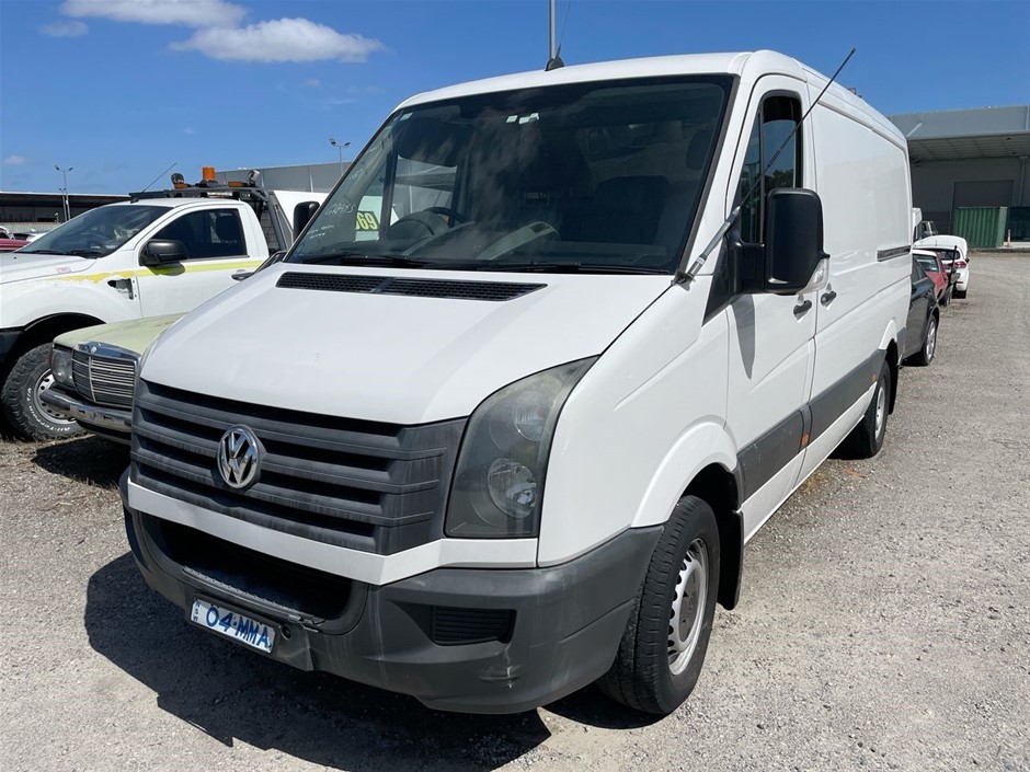 2013 Volkswagen Crafter 35 MWB TDI300 RUNNER Turbo Diesel Manual Van ...