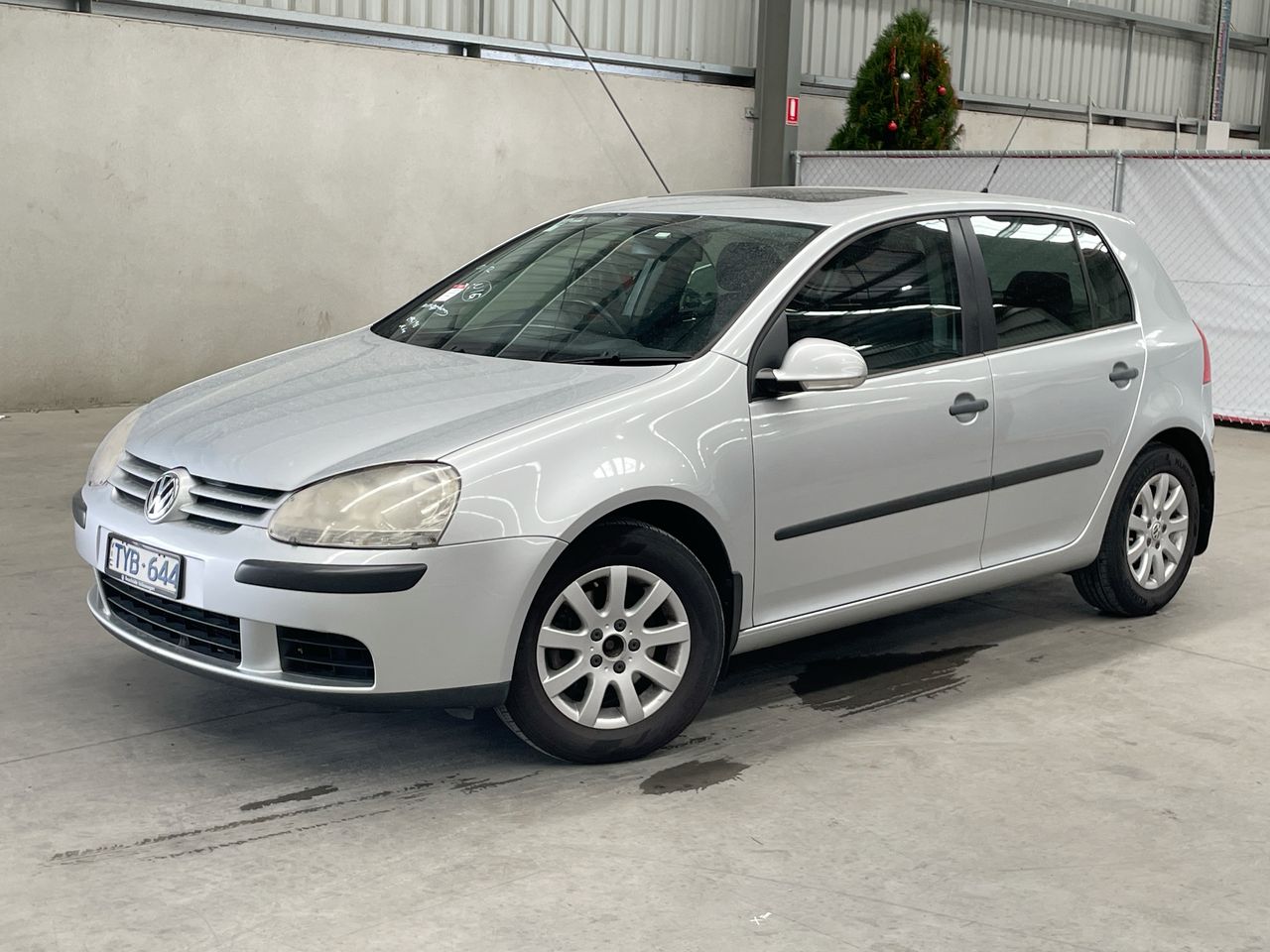 2005 Volkswagen Golf 2.0 TDI Comfortline A5 T/D AT Hatchback Auction ...