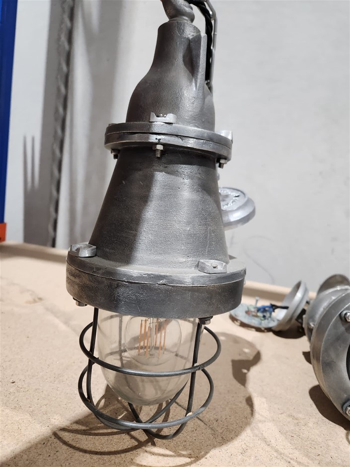 Qty 5 x Marine Light Fixtures Auction (0019-3027801) | Grays Australia