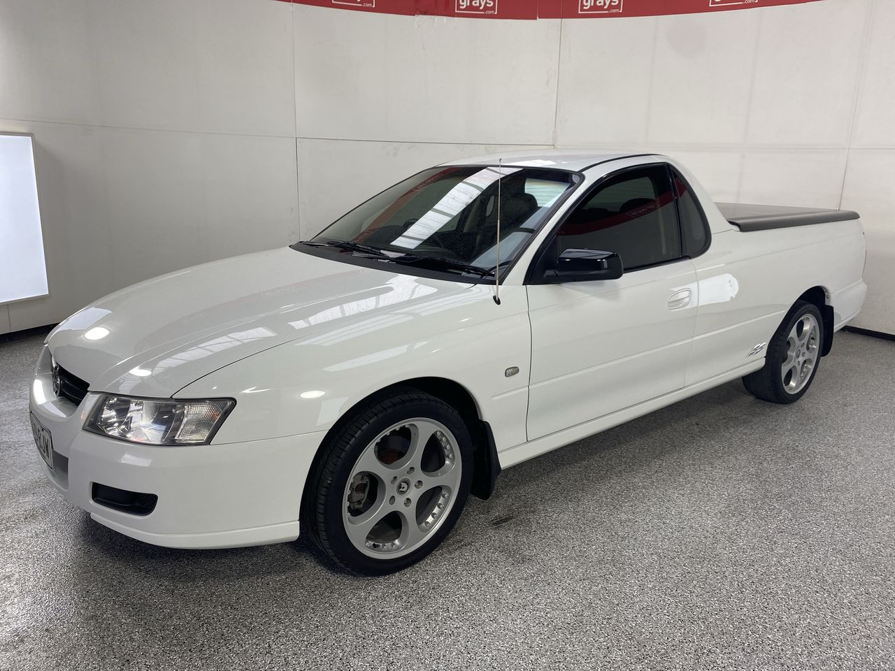 2004 Holden Ute VZ Automatic Ute Auction (0001-60043177) | Grays Australia