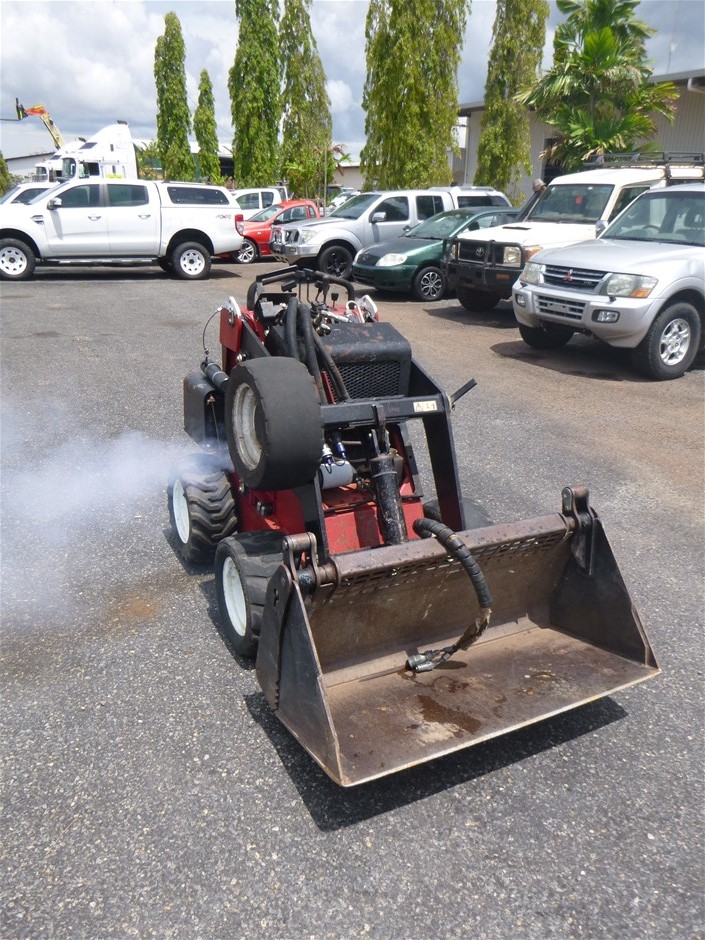 Toro 2237CP Mini Skid Steer Loader Auction (0001-8018224) | Grays Australia