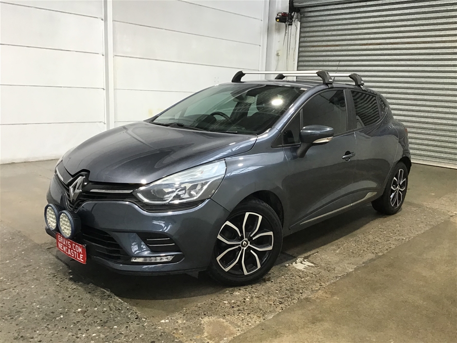 2018 Renault Clio Life Automatic Hatchback Auction (0001-10906237 ...