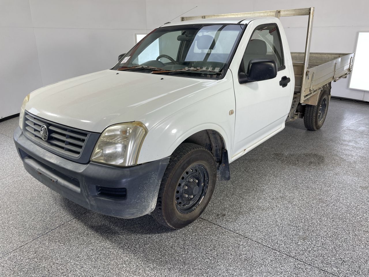 2005 Holden Rodeo DX 2.4 RA Manual Cab Chassis Auction (0001-50707026 ...