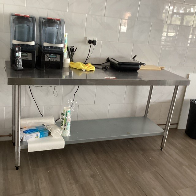 Stainless Steel Kitchen Preparation Bench Auction (0020-8018307 ...