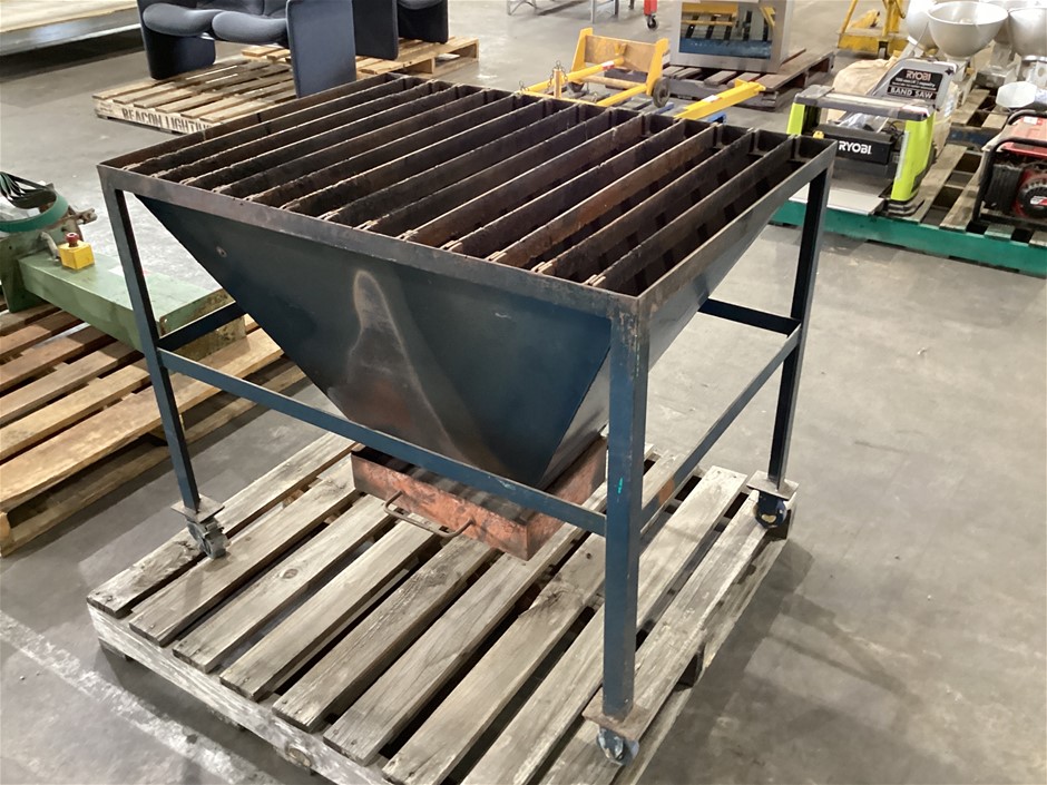 Custom Pre Fabricated Plasma Cutting Bench Auction (0240-8018315 ...