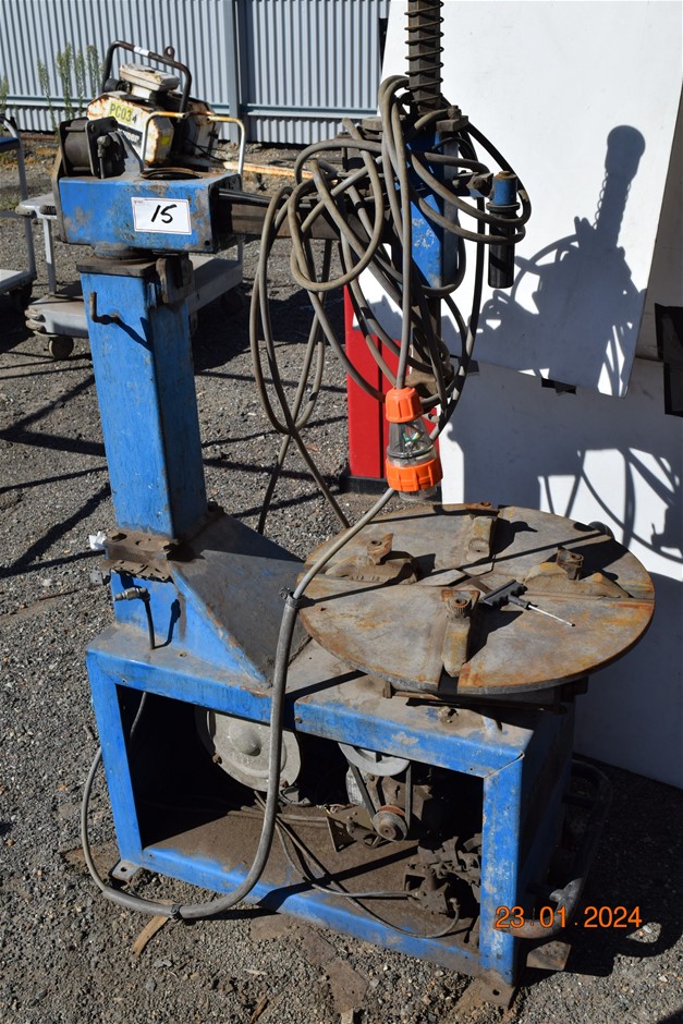 "Stenor" 3 Phase Tyre Changer Auction (0015-9047986) | Grays Australia