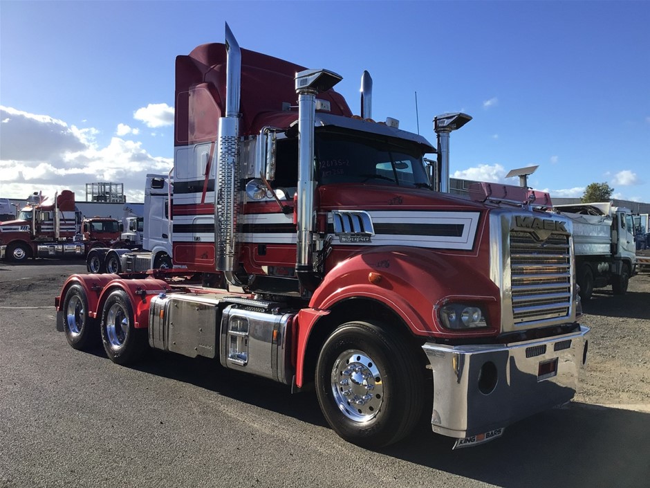 2017 Mack CLXT 6 x 4 Superliner 6 x 4 Prime Mover Truck Auction (0001 ...