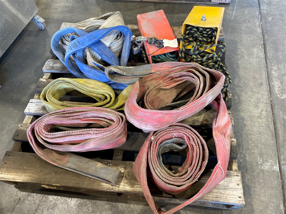 Qty of Lifting Straps Auction (0208-8018315) | Grays Australia