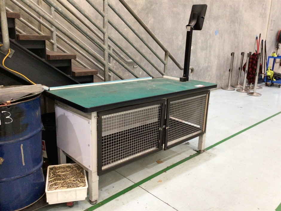 Bench Storage Cabinet Auction (0099-7049539) | Grays Australia