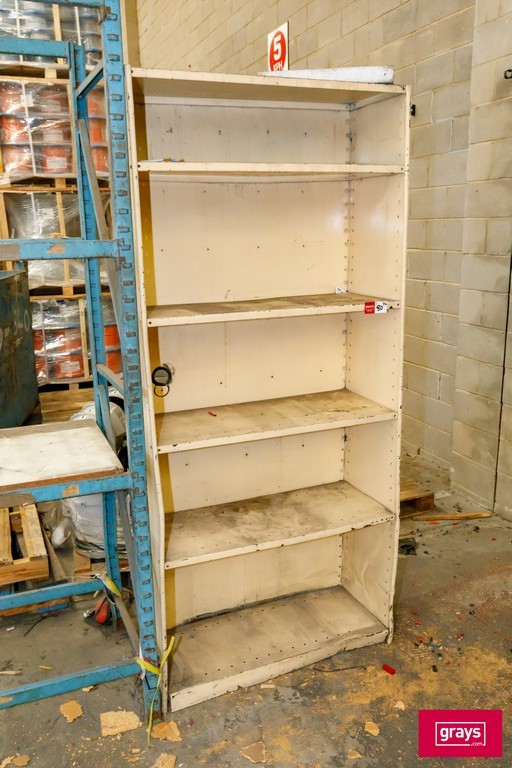 Qty 2 x Workshop Storage Shelf Unit Auction (0080-5055399) | Grays ...