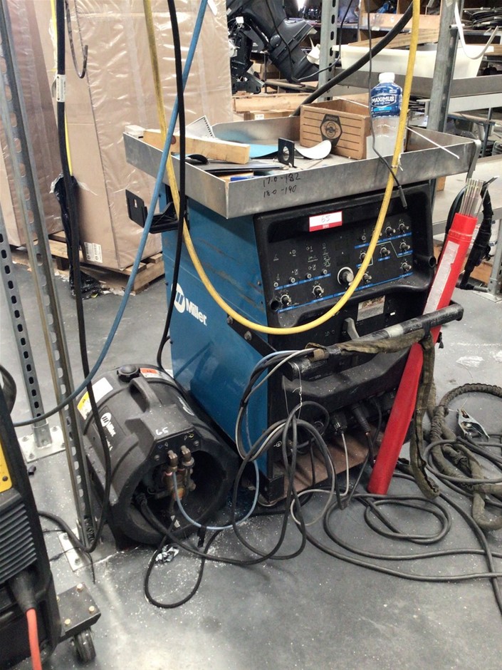 Miller Syncrowave 250DX Power Source Auction (0065-7049677) | Grays ...