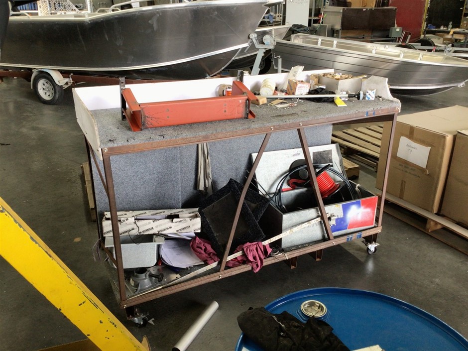 2x Benches/Racks Auction (0096-7049677) | Grays Australia