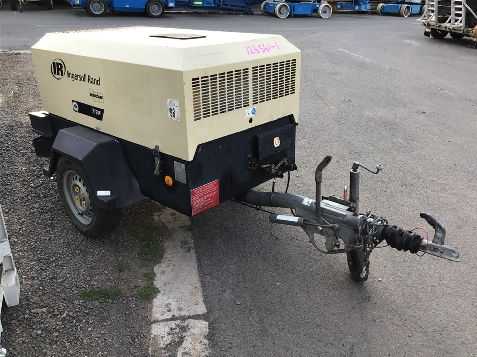 Ingersoll Rand Mobile Compressor R1047F Trailer Mounted Compressor ...