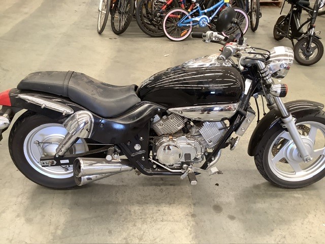 2010 KYMCO R2 Motorcycle Auction (0001-9048803) | Grays Australia