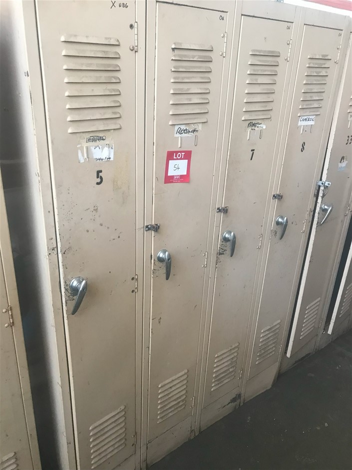 Bank of 4 Individual Lockers Auction (0054-3028312) | Grays Australia