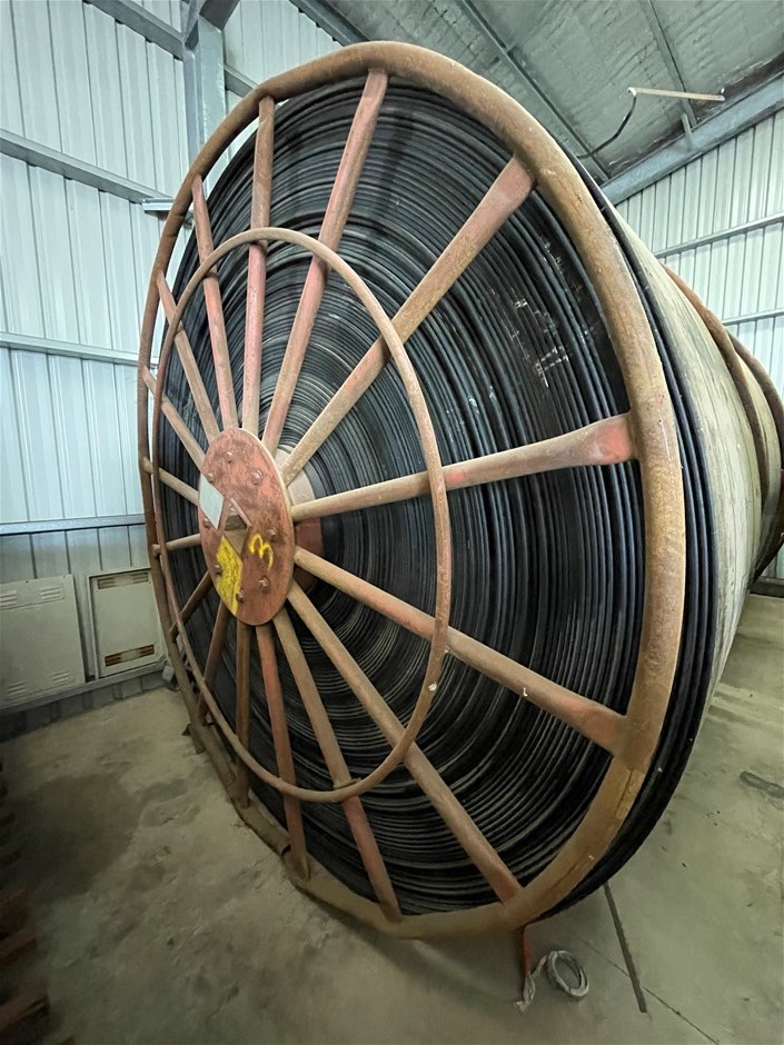 Roll of Steal Reinforced Rubber Conveyer Belt Auction (0005-3028415 ...