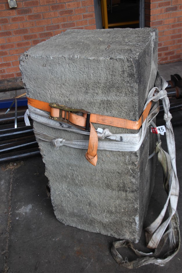 Solid Concrete Block with Centre Lifting Lug Auction (0095-5055707 ...