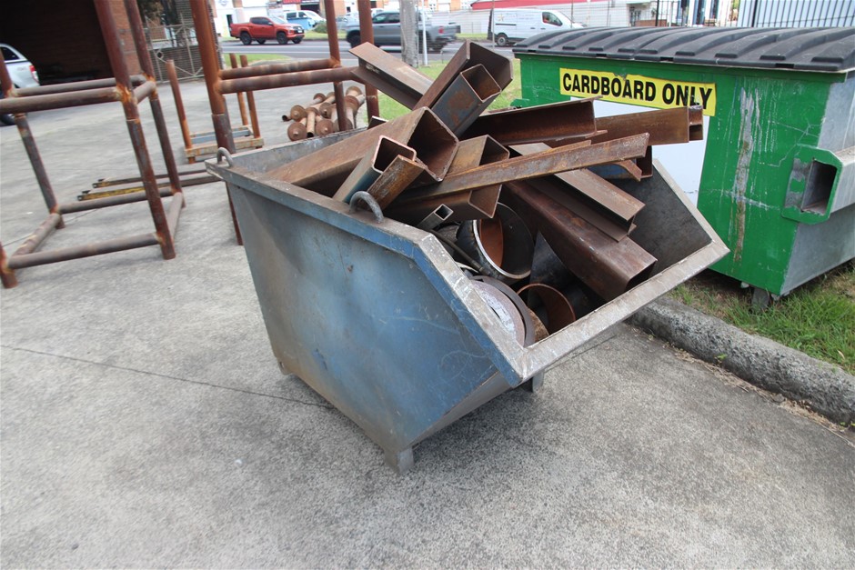 EASTWEST ENGINEERING CSD9 Galvanized Steel Tipping Bin Auction (0028-5055707) | Grays Australia