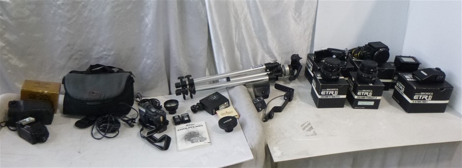 Box Lot Of Assorted Camera Equipment, Parts & Accessories Auction (0078 ...