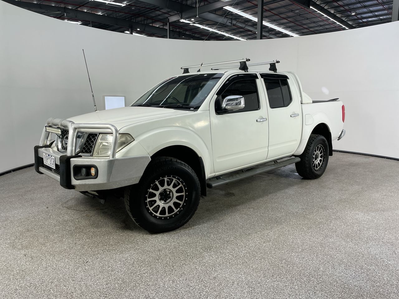 2008 Nissan Navara ST-X 4X4 DOUBLE CAB D40 Turbo Diesel Automatic Dual ...