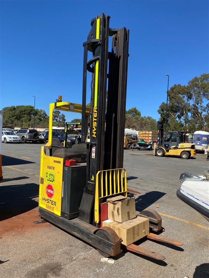 Hyster R2. 0H Pallet Truck Auction (0005-9049306) | Grays Australia