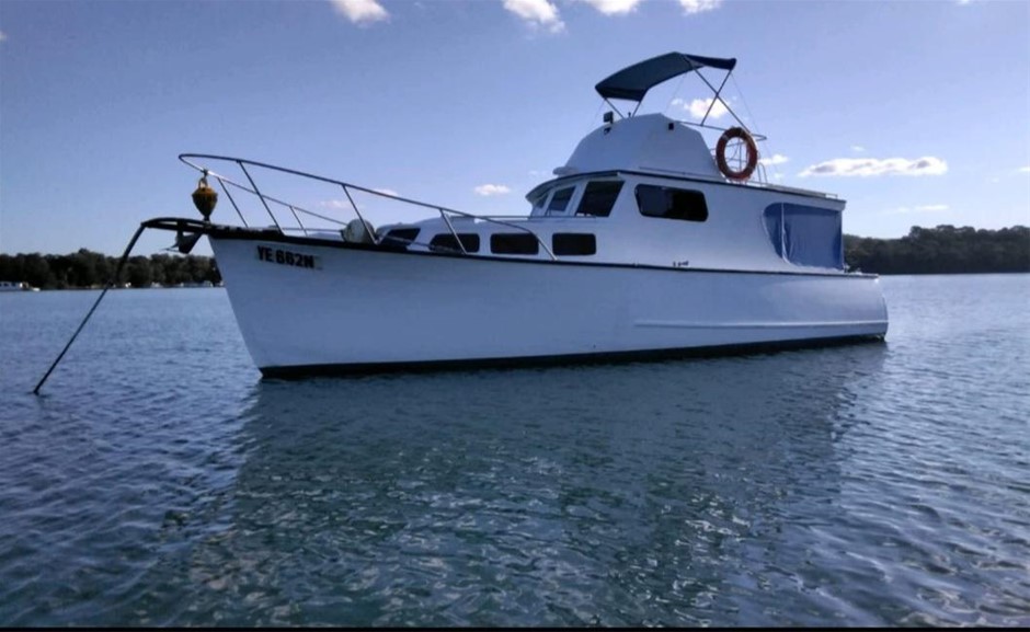 30FT FLYBRIDGE- NO RESERVE Auction (0001-10081906) | Grays Australia