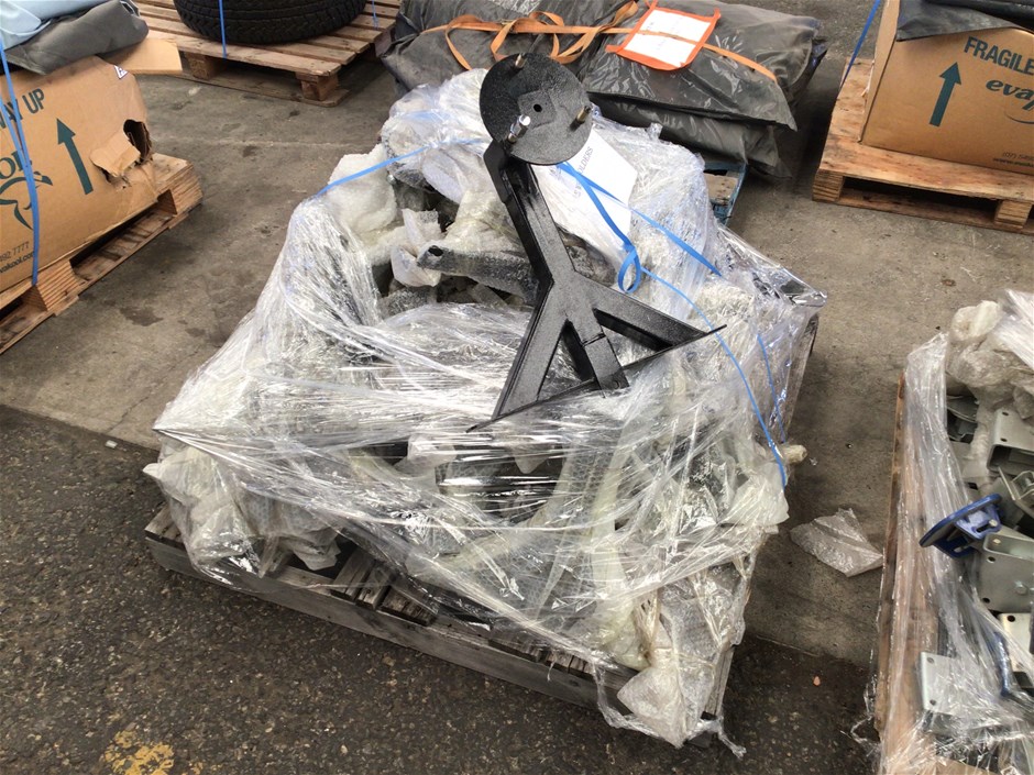 Qty of Unused Rear Spare Wheel Holders Auction (0009-7050844) | Grays ...