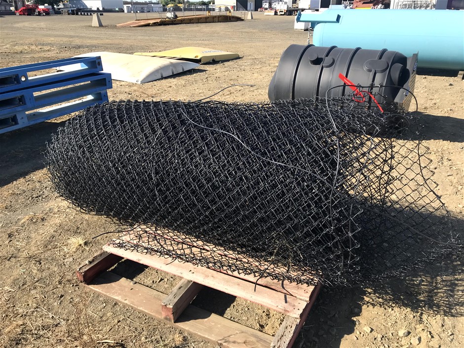 1x Roll of Chain Mesh Wire Fencing Auction (0410-3028913) | Grays Australia