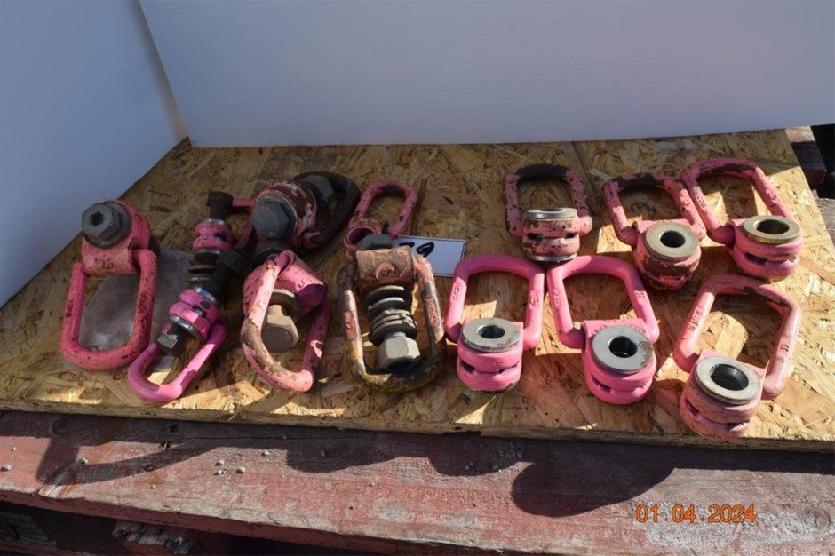 Lot of 13 RUD Assorted Size Load Rings Auction (0029-9049804) | Grays ...