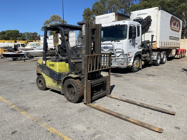 Clark C30D Counterbalance Forklift Auction (0003-9050091) | Grays Australia