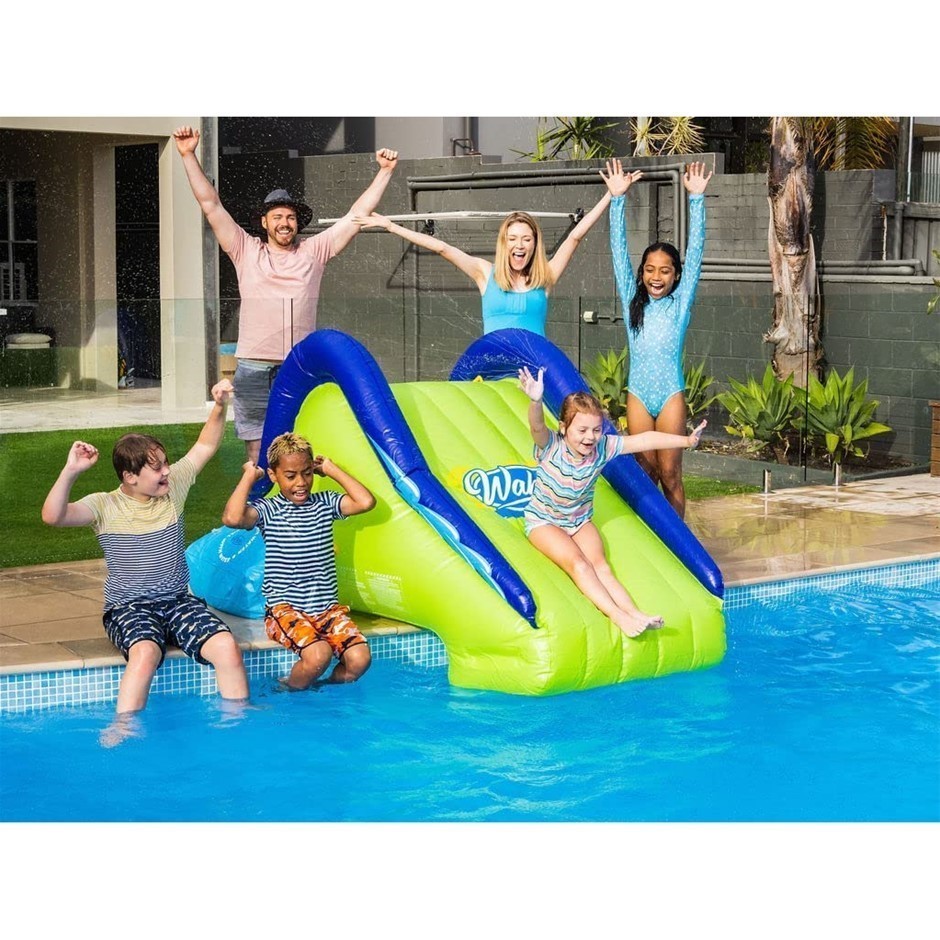 WAHU Supa-Doopa Pool Slide, BMA914. Auction (0091-5059431) | Grays ...