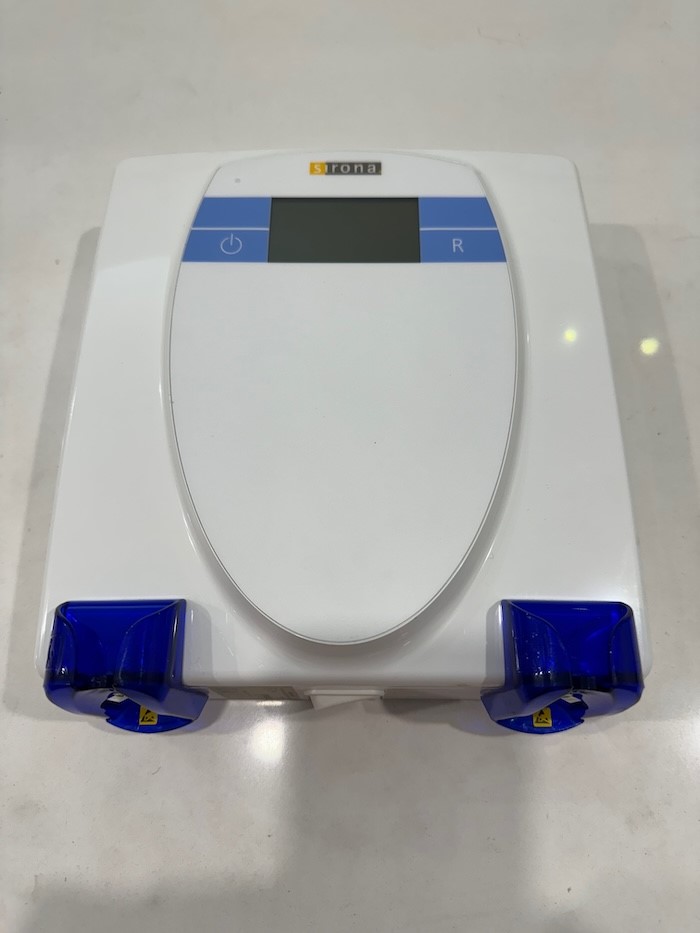 Sirona Xios Plus Wall Module S/N 2049 Auction (0007-5056243) | Grays ...