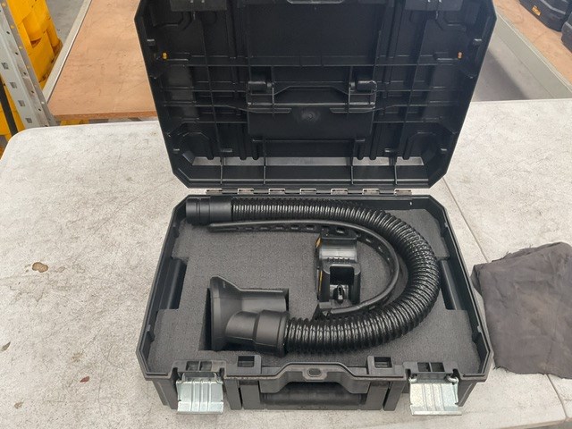 Dewalt Demolition Dust Extraction System Auction (0024-9050170) | Grays ...