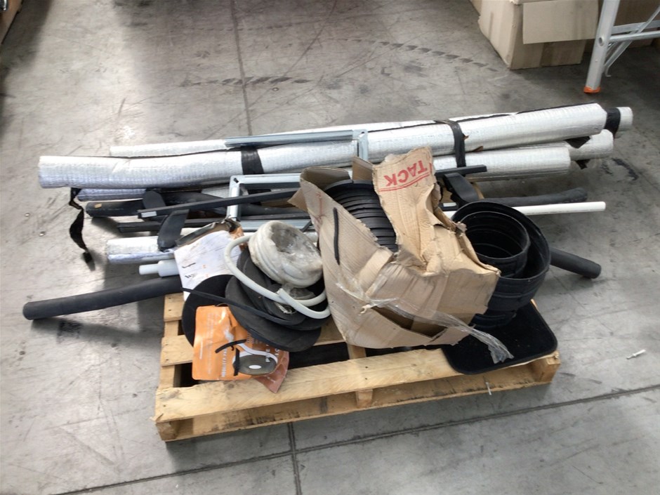 Quantity of Assorted Piping Insulation and Sundry Items Auction (0002 ...