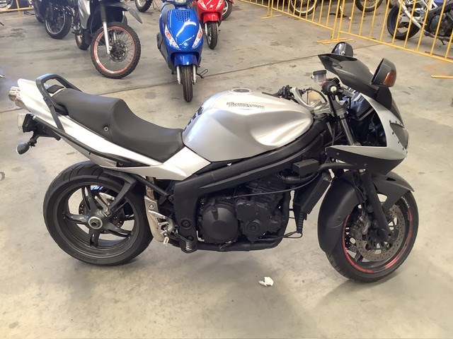 2006 Triumph T200 Motorcycle Auction (0001-9050184) | Grays Australia
