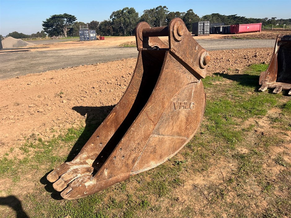 VHLC Excavator GP Bucket Auction (0035-3028906) | Grays Australia