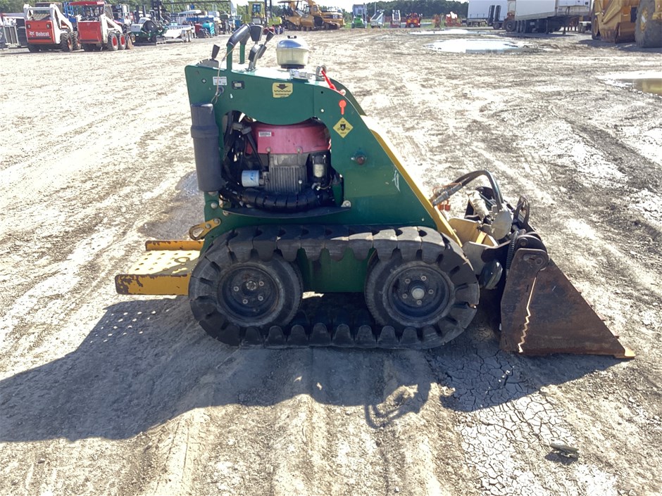 KANGA TK216 Mini Loader Auction (0008-7051111) | Grays Australia