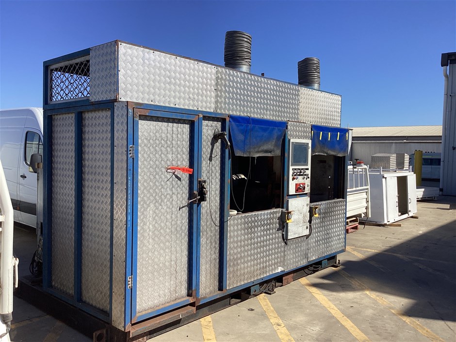 Portable Welding Bay/Room With A Panasonic Robot Welder Auction (0005 ...