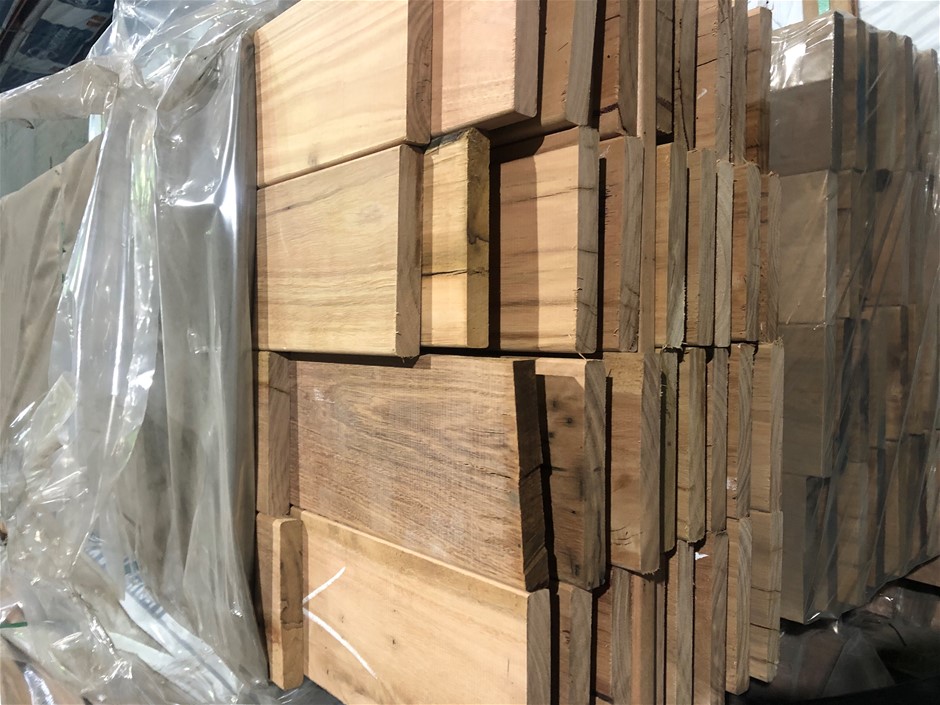 Blackbutt Decking Pack 130.4 Lineal Meters Auction (0032-7051682 ...