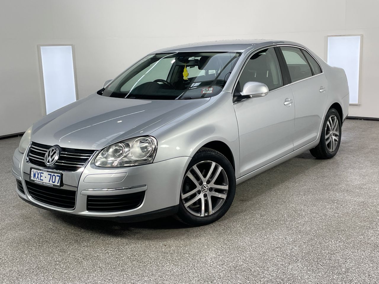 2008 Volkswagen Jetta 2.0 TDI 1KM Turbo Diesel Automatic Sedan Auction ...