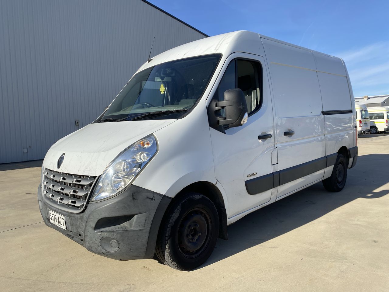 2013 Renault Master Refrigerated MWB MID ROOF T/D Auto Van Auction (0001-60044703) | Grays Australia