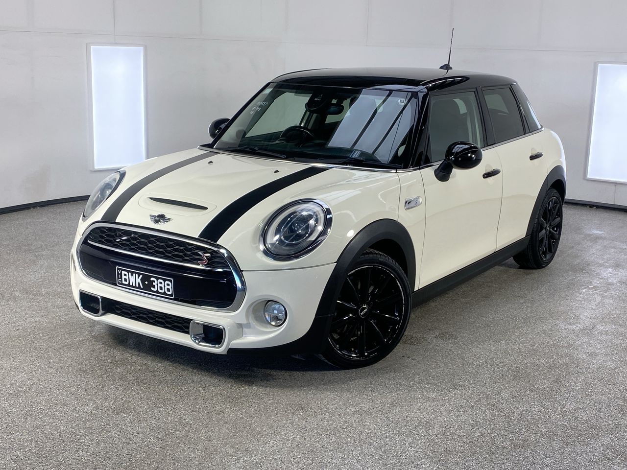 2014 Mini Cooper S F55 Automatic Auction (0001-21027311) | Grays Australia