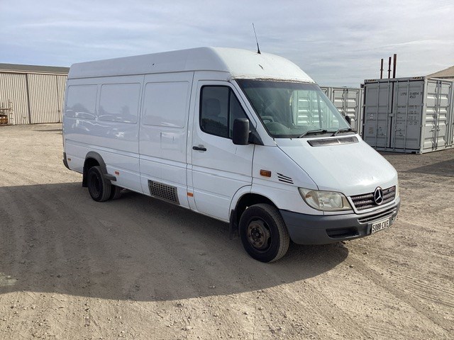2006 Merceds Benz Sprinter 413 CDI 4 x 2 Van Auction (0017-8018767 ...