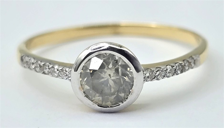 18 CARAT GOLD AND DIAMOND RING - VALUATION $4,003.00 Auction (0008 ...